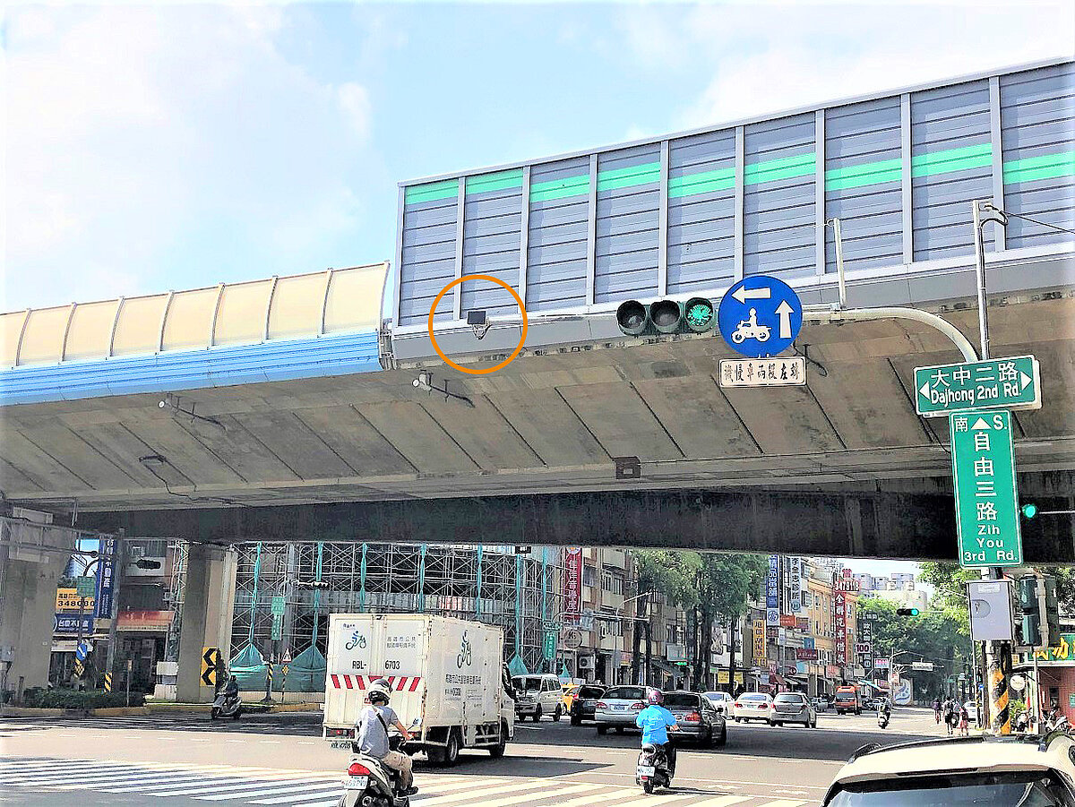 smartmicro sensors improve traffic flow on Taiwan highways